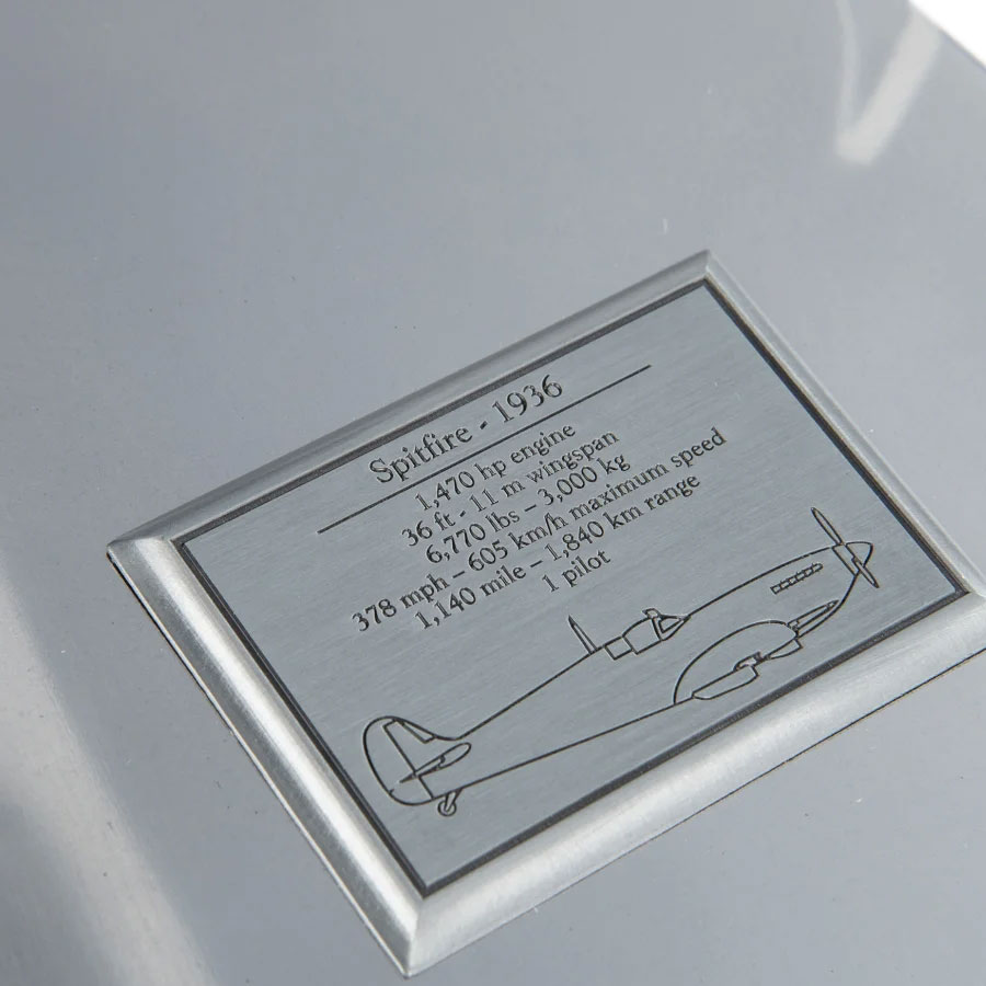 Flugzeugmodell Spitfire von Authentic Models