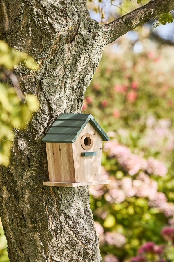 Ib Laursen Vogelhaus Natur mit Staubig Grünem Akzenten