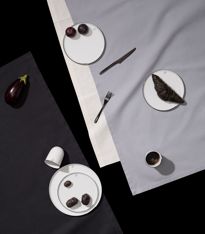 Tafel-Set LAB Enso mit schwarzem Rand (12-teilig) von KPM - erkmann