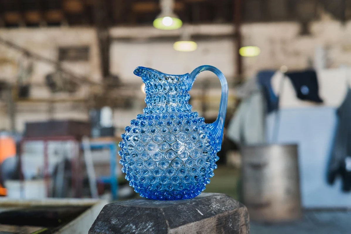 Karaffe Hobnail Light Blue Blau von Klimchi Studio - er