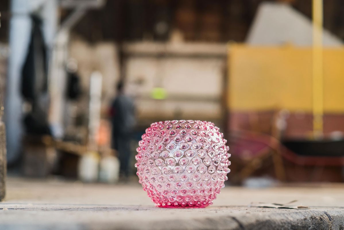 Vase Hobnail Rosaline Rosa von Klimchi Studio - erkmann