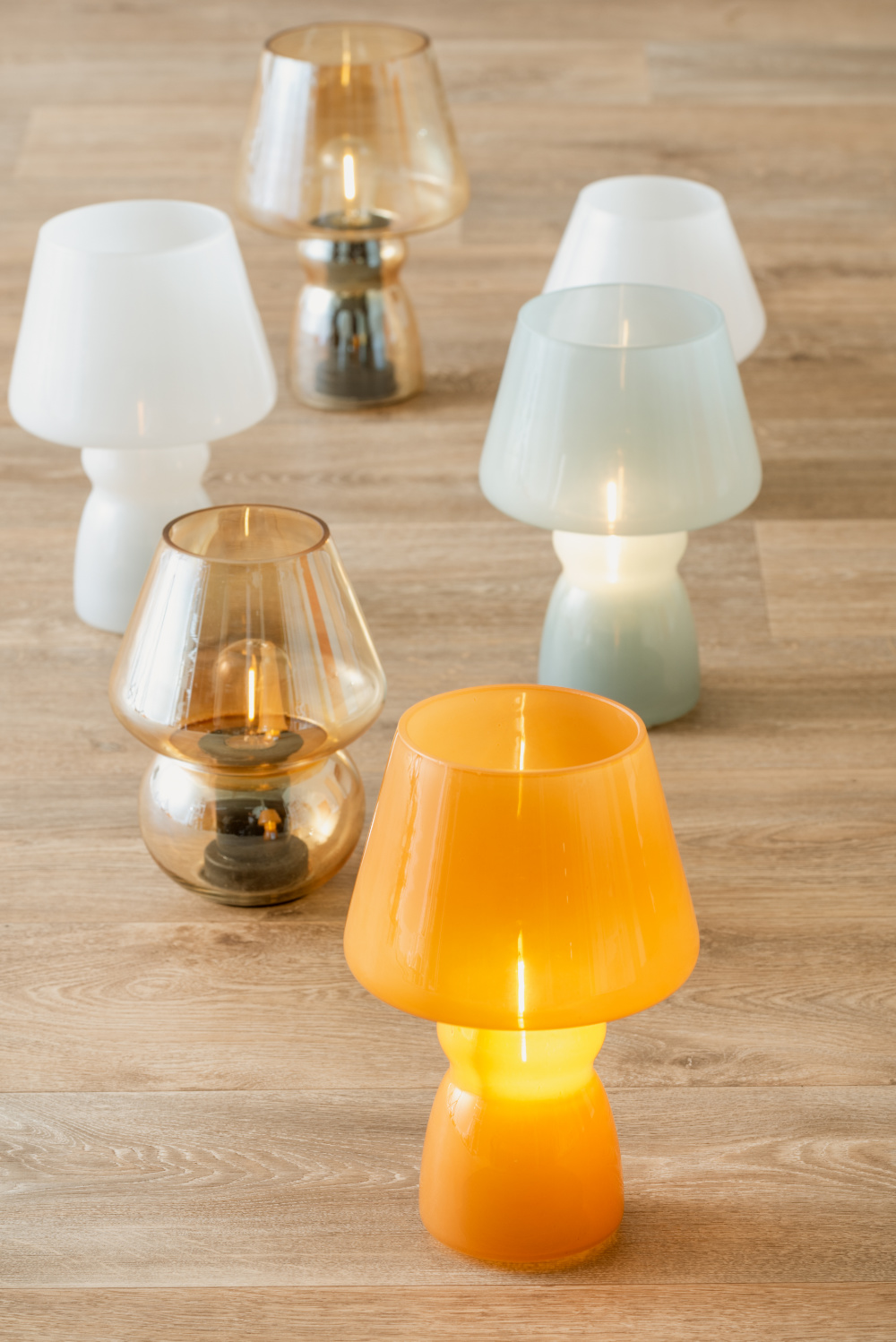 portable Tischlampe Classic LED Glas Crhome von Leitmotiv