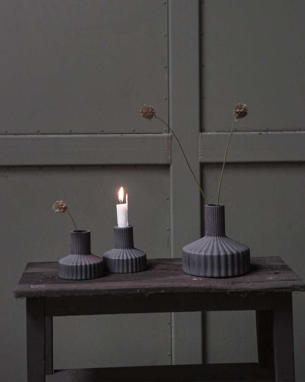 Vase Samset dunkelgrau (16cm) von Storefactory - erkmann