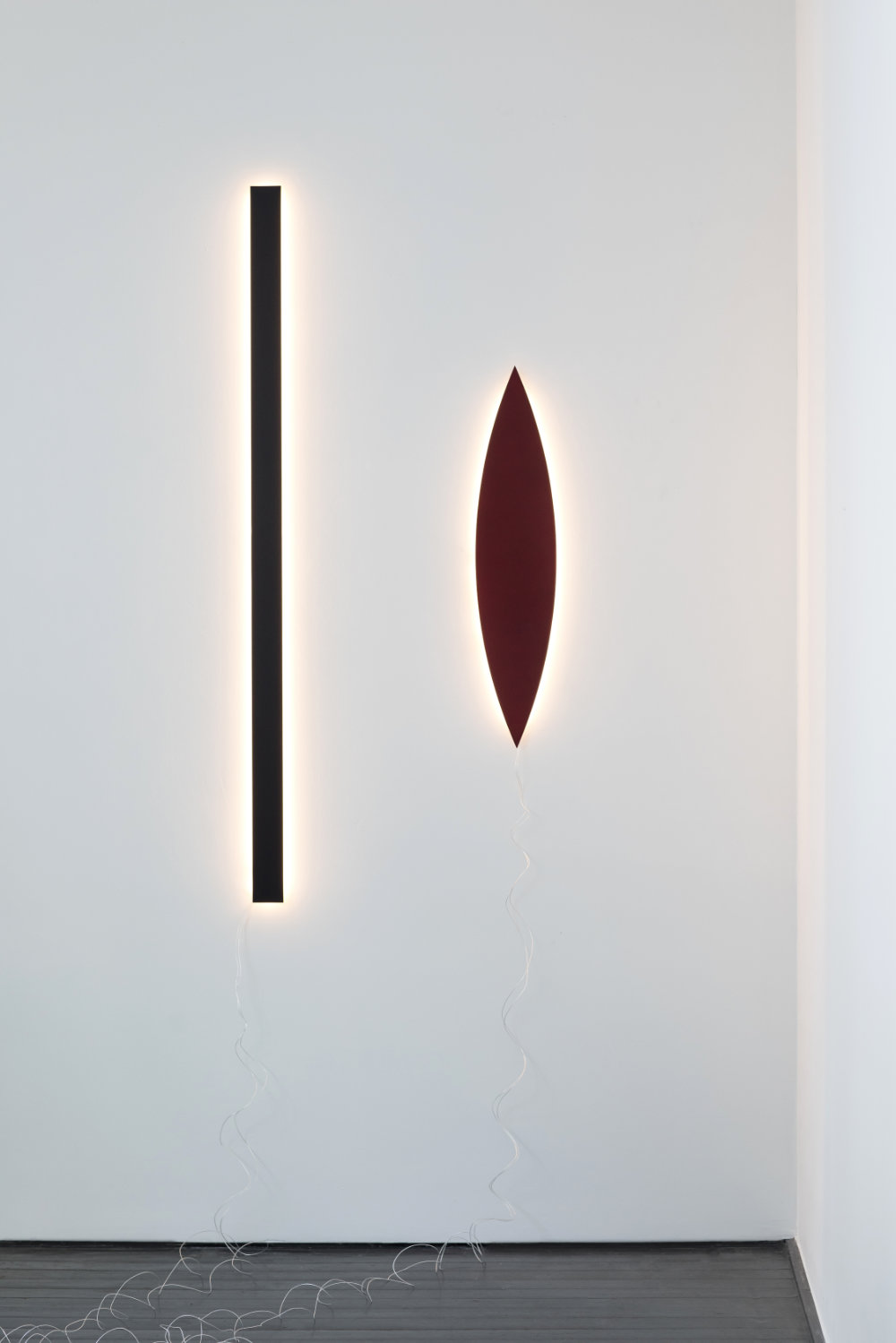 Tramonto 04 Dark Red von valerie_objects - erkmann